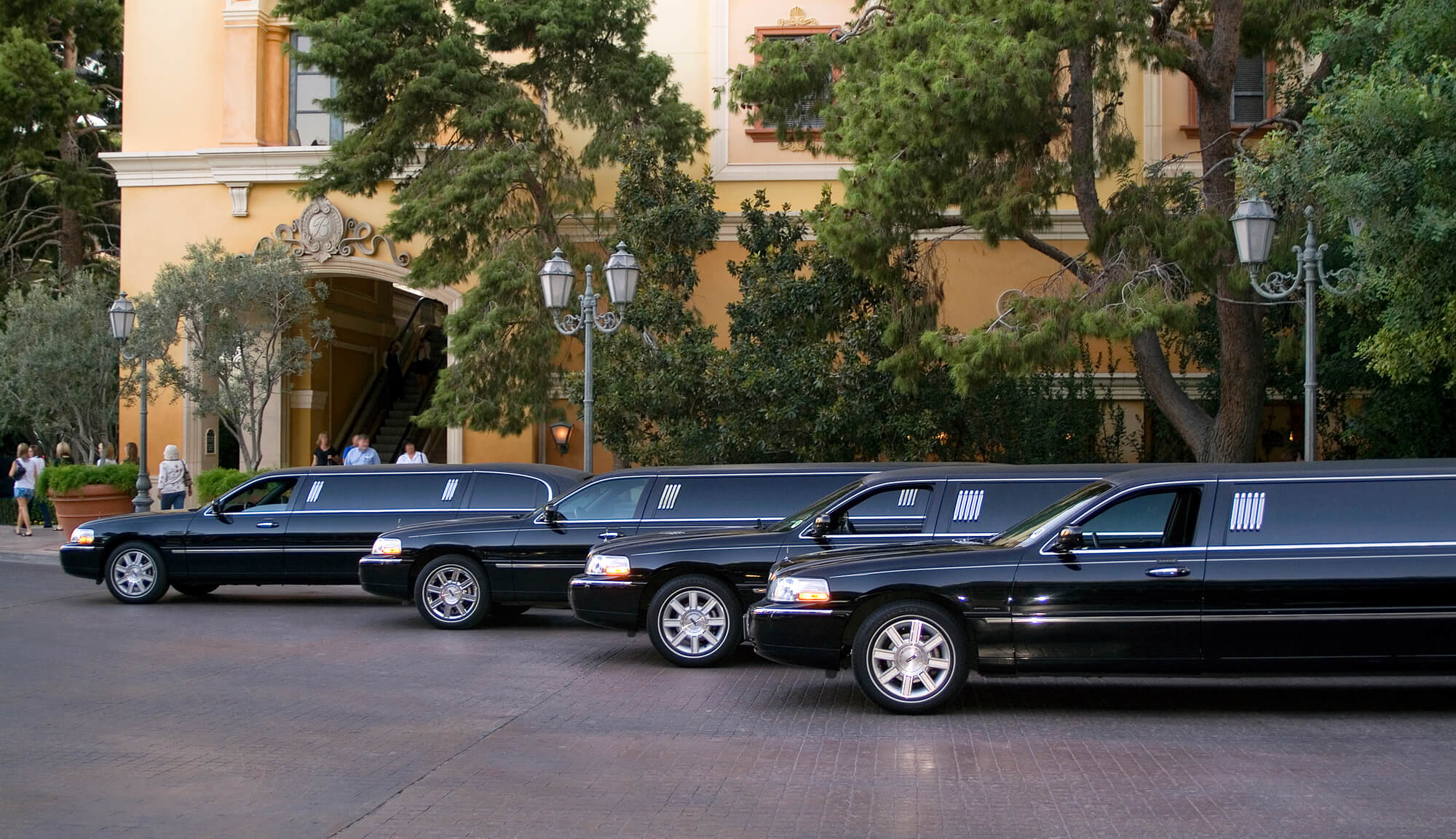 Best Orlando Limo Service - Infinity Transportation